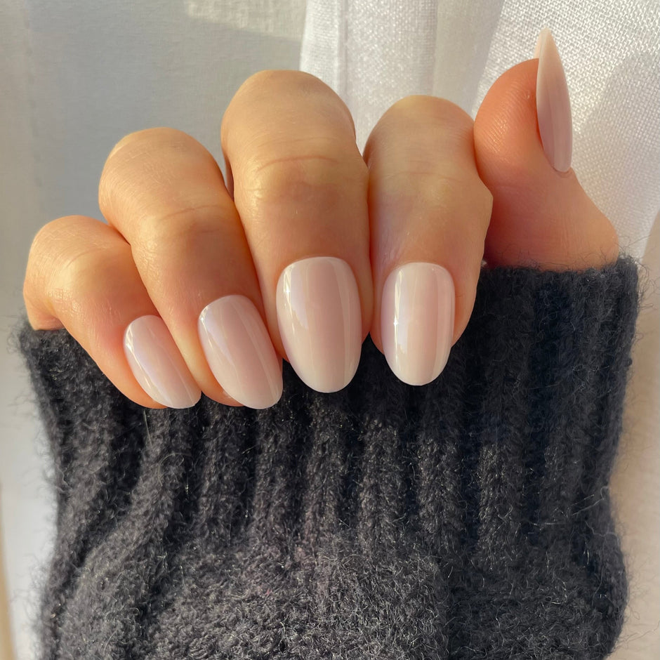 oval – Candy Claws
